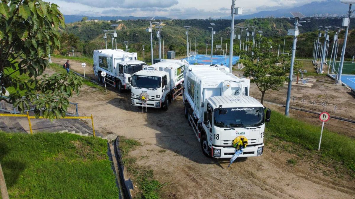 Nuevos camiones para la recolección de residuos sólidos. | EMAB